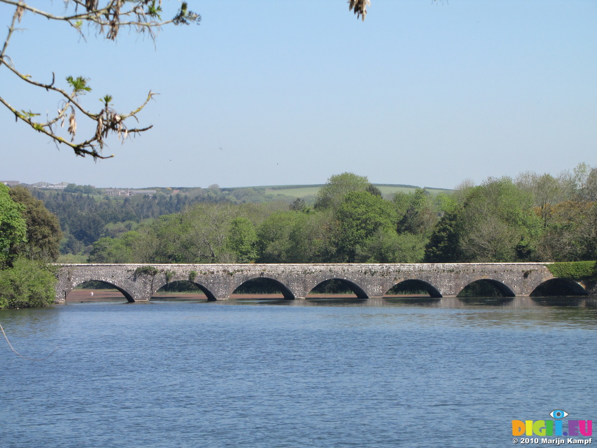 Picture SX14293 Ralphie the green vw campervan at Trefalen Farm ...