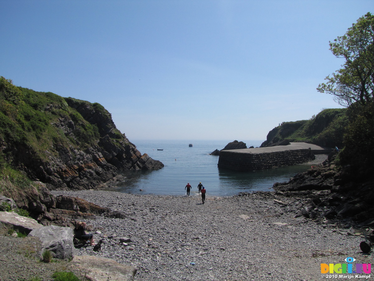 Picture SX14293 Ralphie the green vw campervan at Trefalen Farm ...