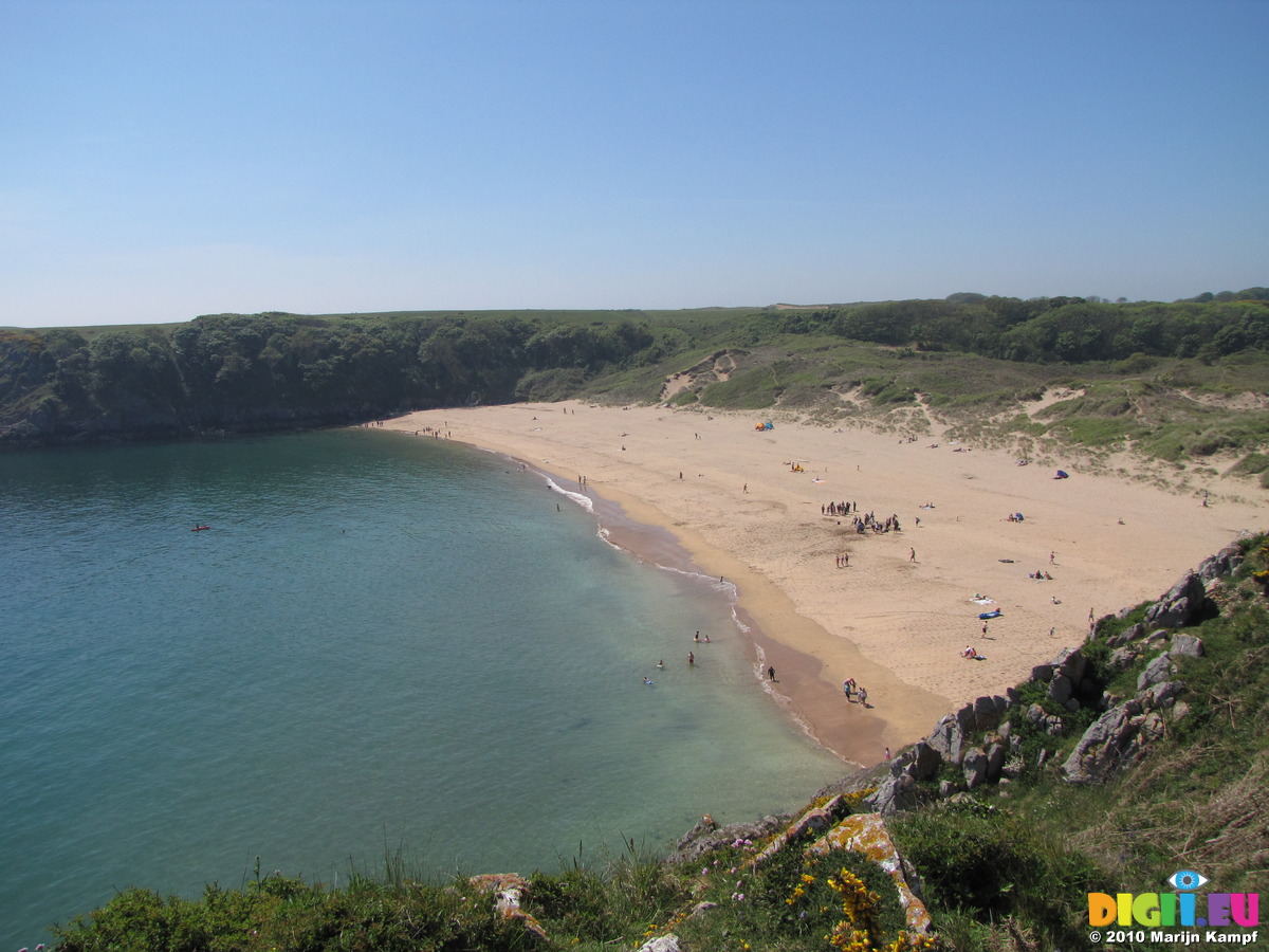 Picture SX14293 Ralphie the green vw campervan at Trefalen Farm ...
